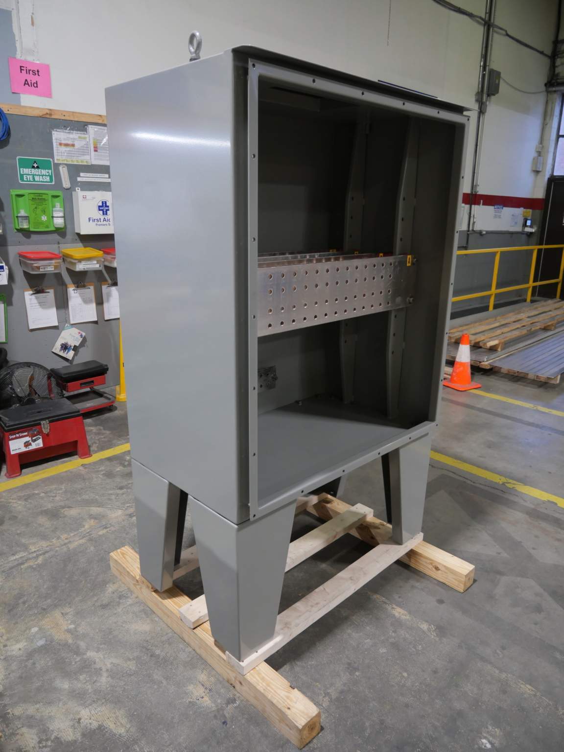 Splitters/Tap Boxes - Power Bus Way Ltd